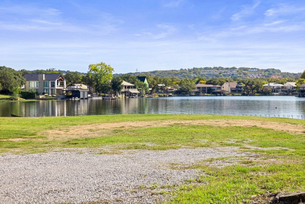 Lake LBJ Real Estate | Lake LBJ Real Estate, Waterfront Homes on Lake ...