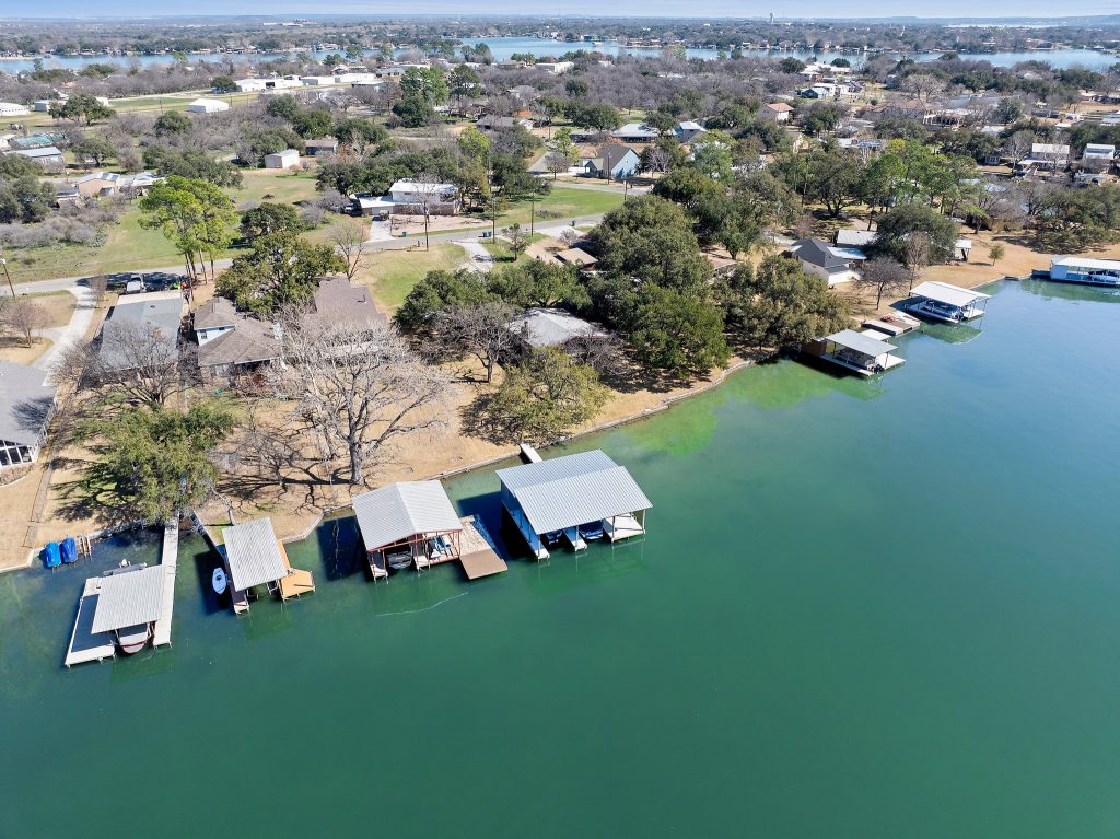 Lake LBJ Real Estate | Lake LBJ Real Estate, Waterfront Homes on Lake ...